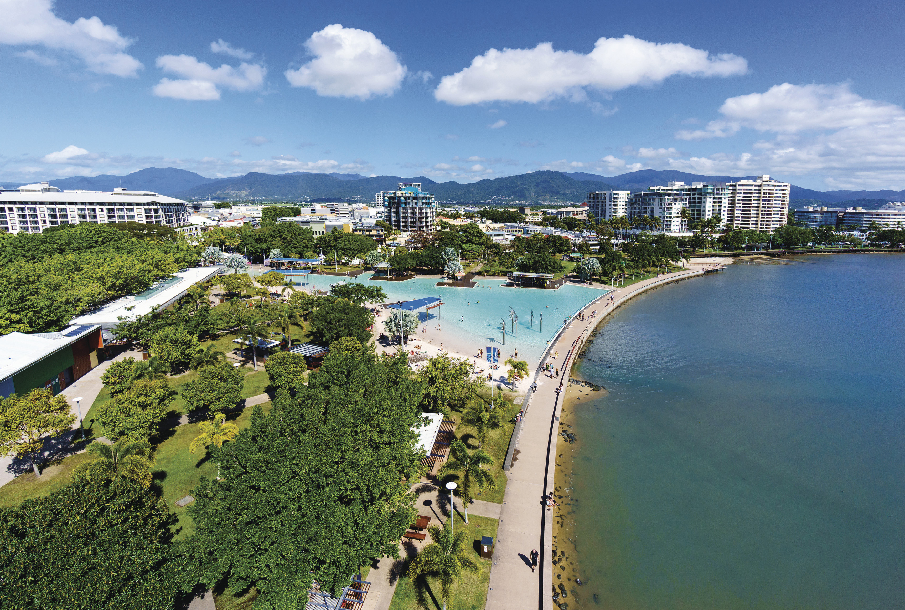 Cairns Industry Sectors - Business Events - Tourism Australia